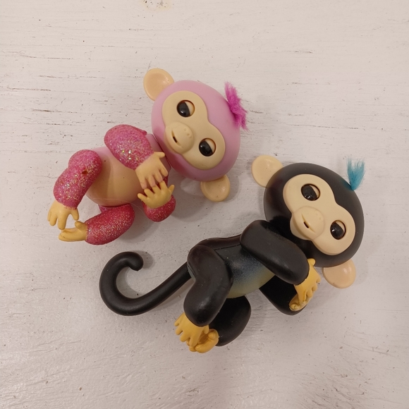 wowwee | Toys | Wowwee Fingerling Interactive Monkey | Poshmark